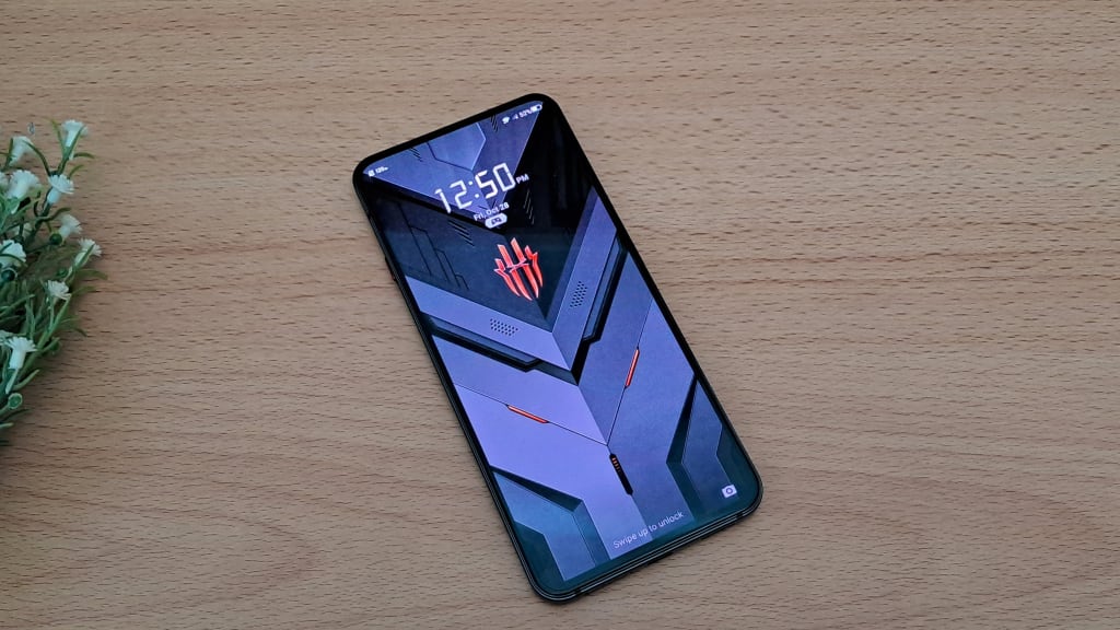 Review: Nubia REDMAGIC 7S Pro (Price & Spec)