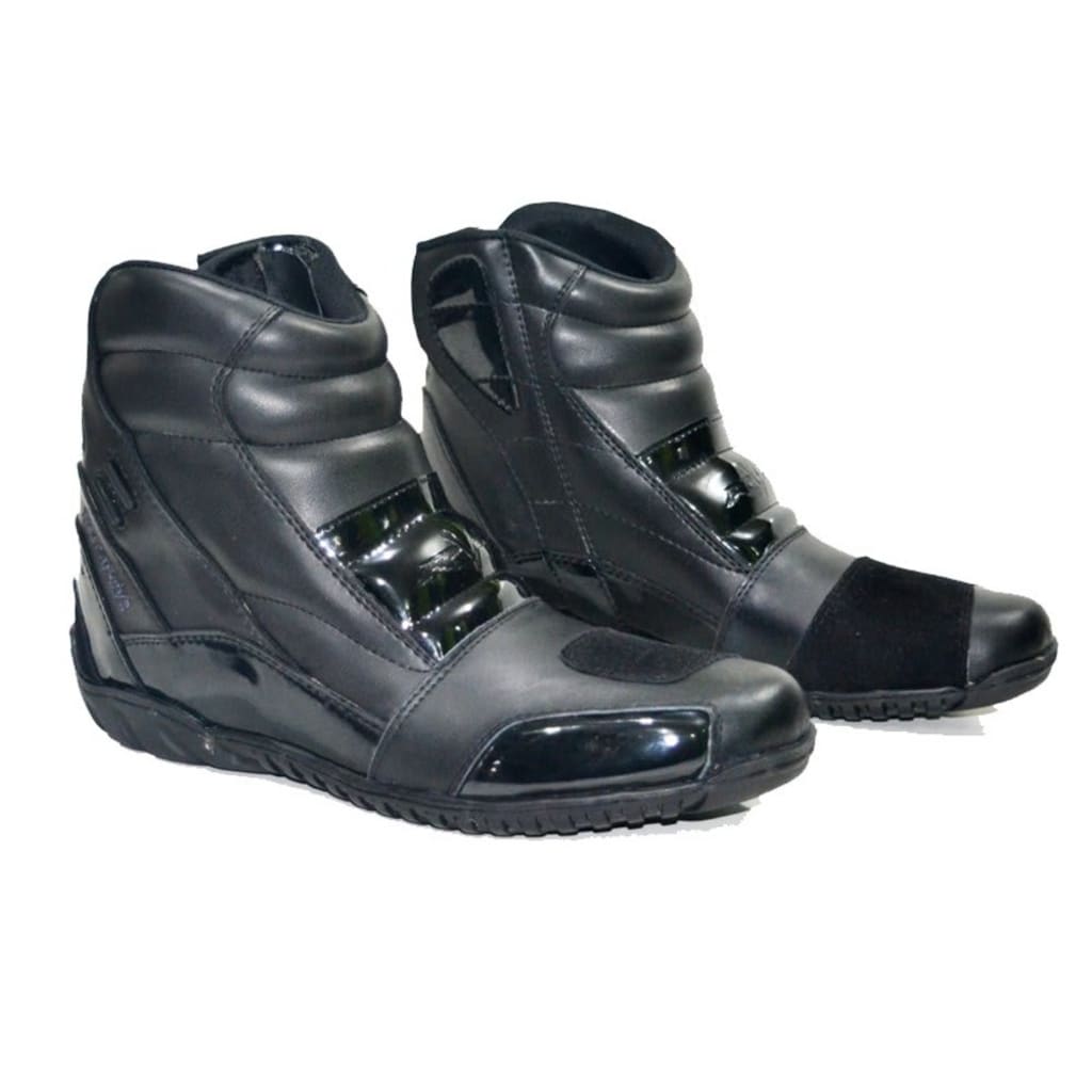 10 Sepatu Boots Motor yang Bagus & Lagi Trend di Indonesia 2020