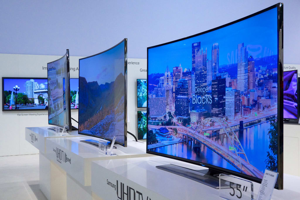 10 Pilihan TV Samsung Terbaik di Indonesia 2024