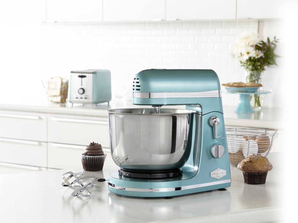 11 Pilihan Stand Mixer Terbaik di Indonesia 2024