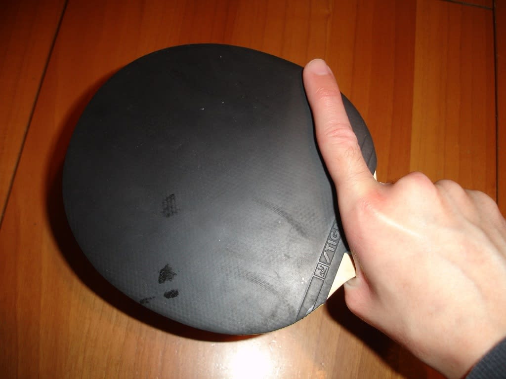 11 Rekomendasi Bet Tenis Meja Terbaik (Update 2024)