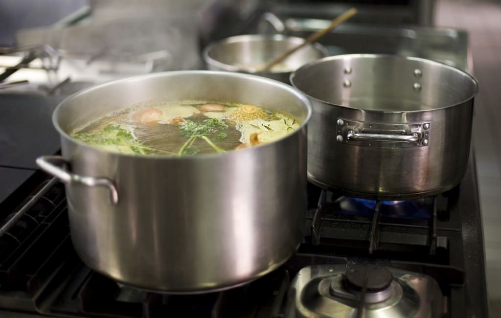 10 Rekomendasi Panci Stock Pot Terbaik di Indonesia 2024