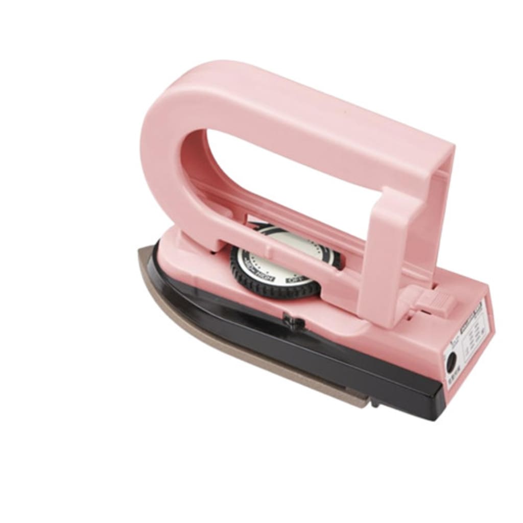 11 Pilihan Setrika Mini yang Bagus & Terbaik 2025