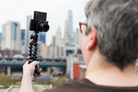 13 Pilihan Kamera Vlog Terbaik di Indonesia 2025