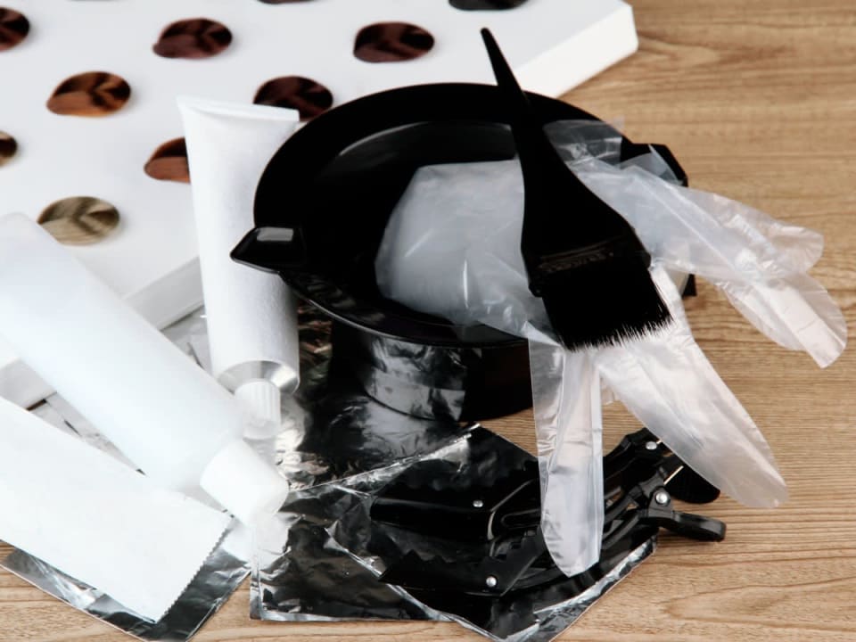 13 Rekomendasi Cat Rambut yang Bagus di Indonesia (Terbaru 2024)