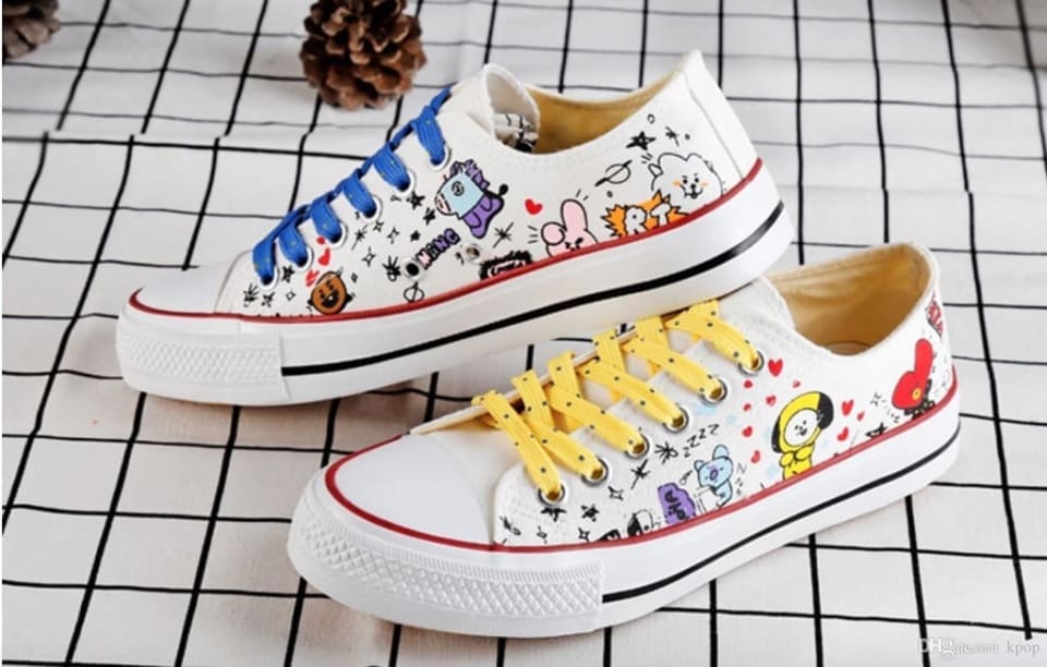 11 Rekomendasi Merk Sepatu Canvas Terbaik 2024