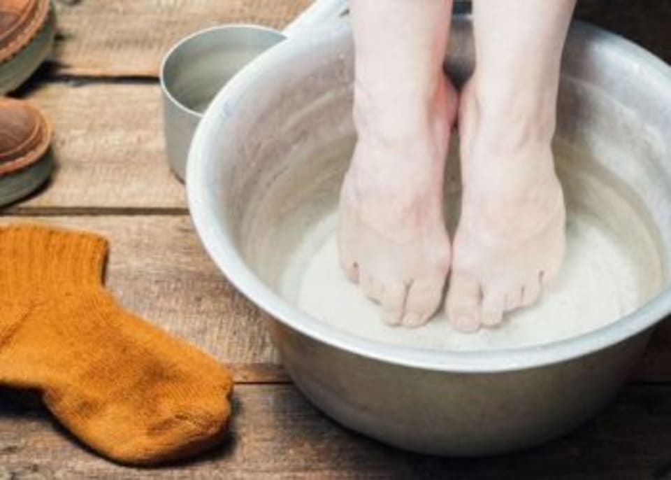 13 Rekomendasi Cream Kaki Terbaik 2025 yang Bisa Atasi Kulit Kering ...