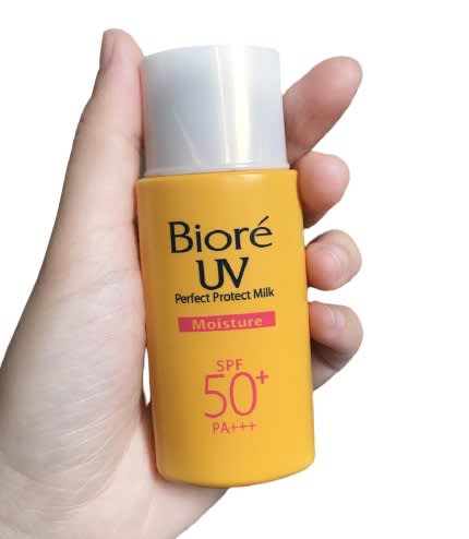 13 Sunblock & Sunscreen Terbaik untuk Muka & Badan Malaysia 2020
